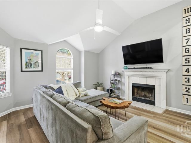 1 Teakwood Drive