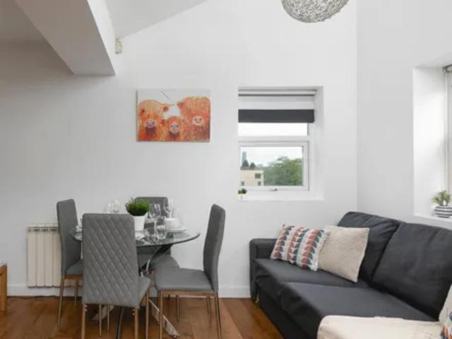 1 Telford Road, London, W10 5SH, United Kingdom | 3 bed apartment for rent #115918043 | Rentberry