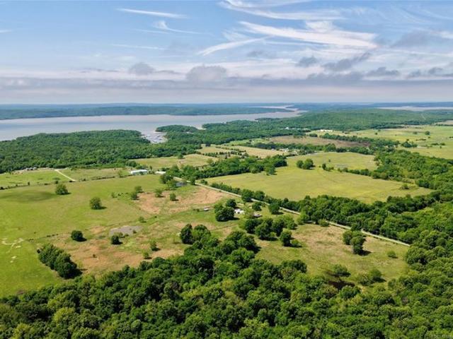 1 Texanna Rd, Checotah, OK 74432