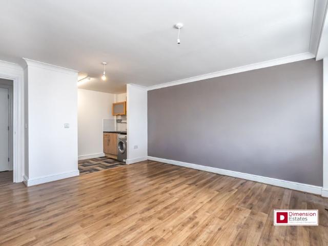 1 The Broadway, N9, London