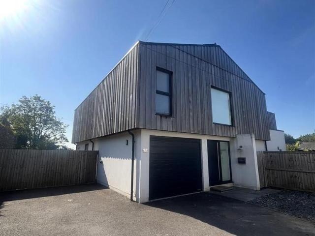 1 The Sidings, East Aberthaw, Barry. 4 bed detached house to rent £2,250 pcm £519 pw
