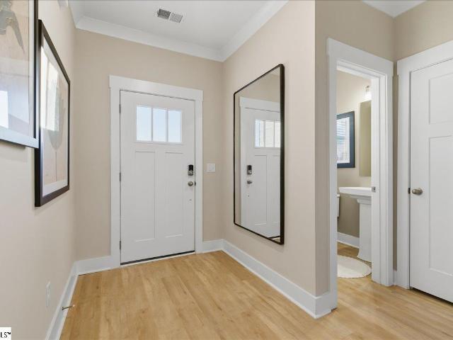 1 Thurlow Court