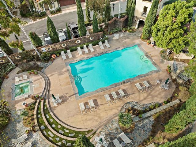 1 Tivoli Court