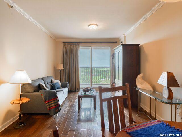 1 Towers Park Lane, Unit 702