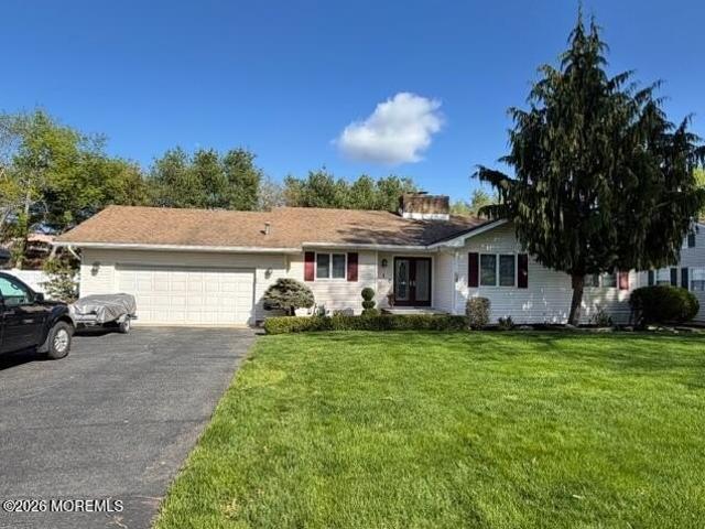 1 Traymore Rd, Freehold, NJ 07728