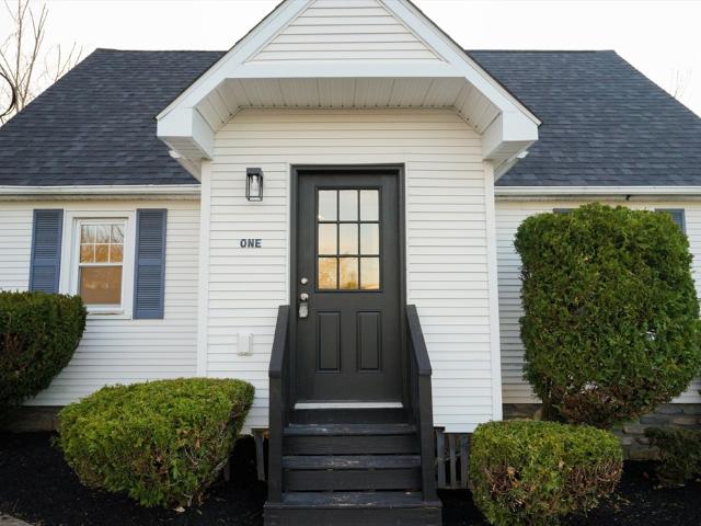 1 Triangle St, Worcester, MA 01606 | MLS #73496 | Compass