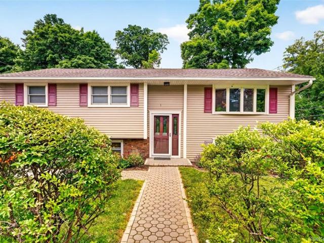 1 Union Rd, Carmel, NY 10512