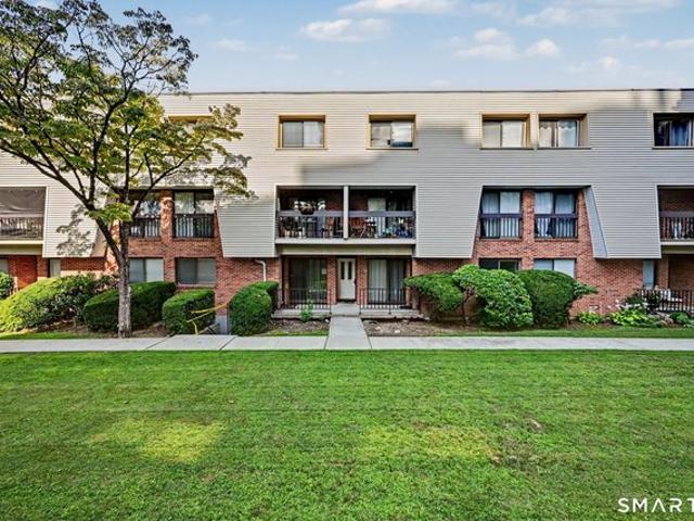 1 Valley Rd Apt 108, Stamford, CT 06902