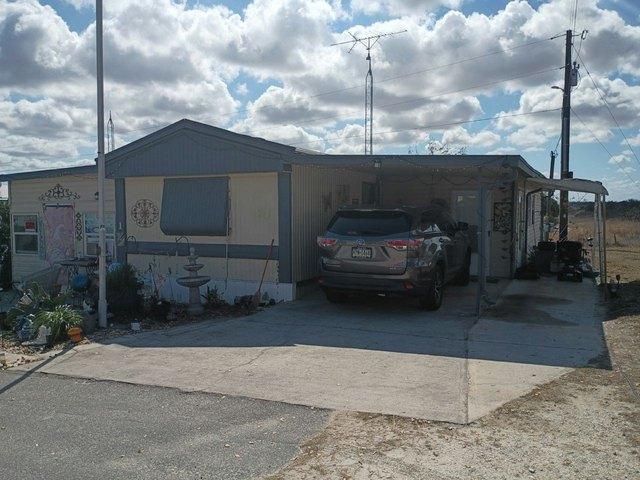 1 Victoria Ln Unit M13, Lake Placid, FL 33852