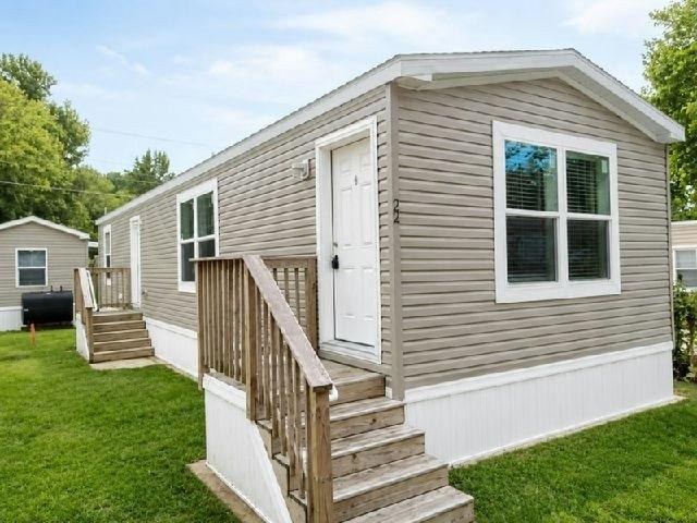 1 Victory Ave Trlr 22, Pennsville, NJ 08070