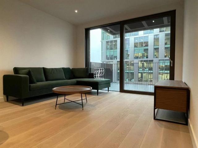 1 Viaduct Gardens, UK SW11, 2 bed flat to rent, £4,117 pcm | PrimeLocation