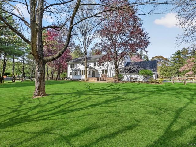 1 Vivian Place