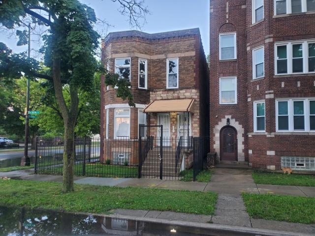 1 W 112th Pl, Chicago, IL 60628 | Compass
