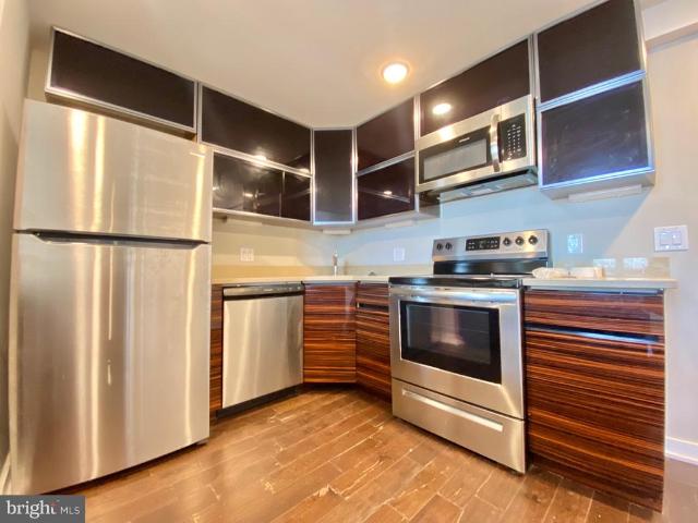 1 W Main Street # 510