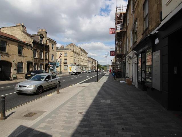 1 Walcot Terrace, Walcot, Bath 1 bed apartment to rent £1,175 pcm £271 pw