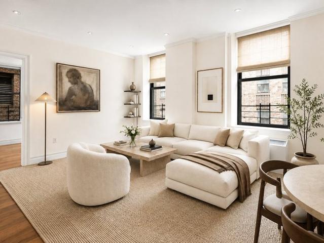 1 Wall Street Ct Apt 1009, New York, NY 10005