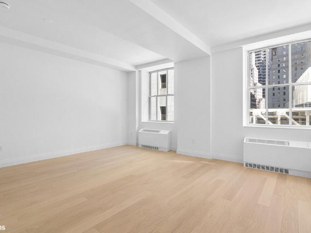1 WALL Street 1511