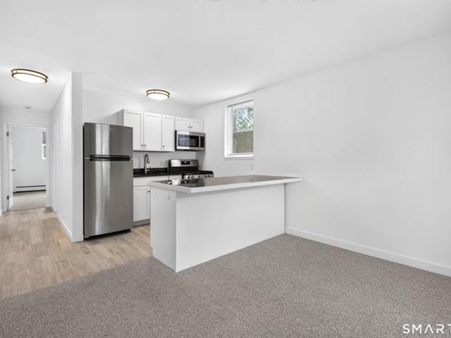 1 Walter Ave Apt 42, Norwalk, CT 06851