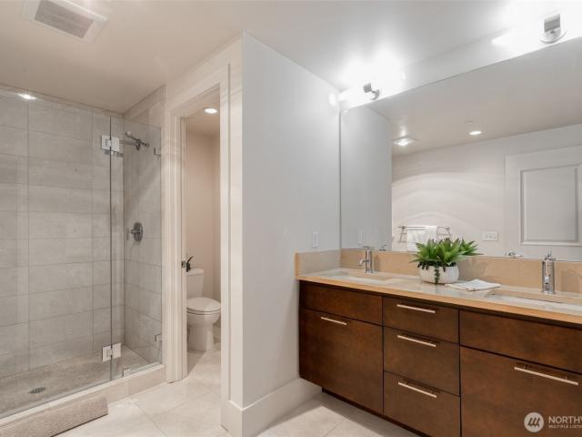 1 Ward St, Unit C, Seattle, WA 98109 | MLS #2525