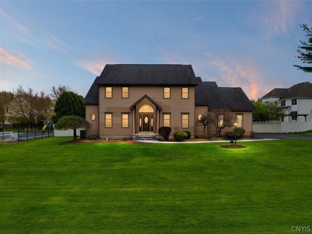 1 Water Beech Pl, New Hartford, NY 13413