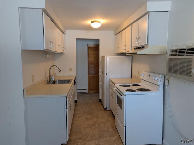 1 Watertree Drive