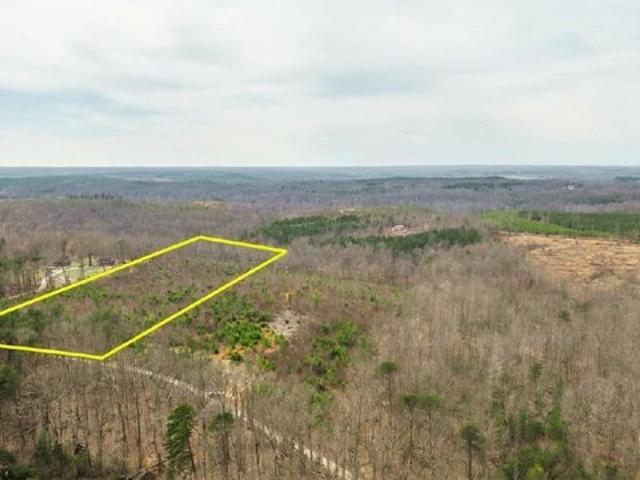 1 Wesbey Dr, Louisa, VA 23093