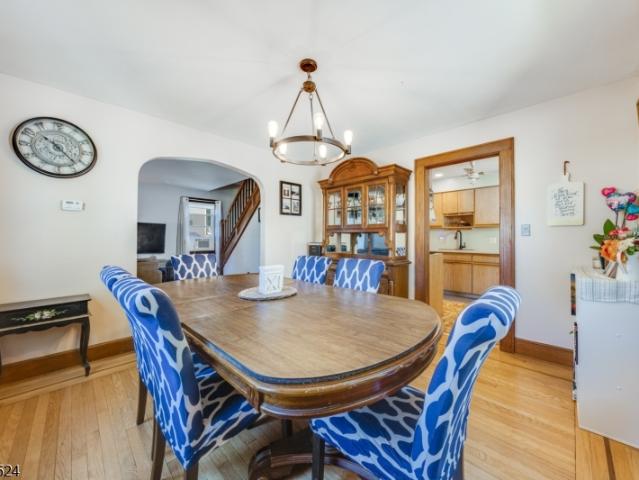 1 Westview Ave