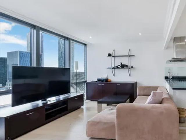 1 West India Quay, 26 Hertsmere Road, London, E14 4AZ, United Kingdom | 1 bed apartment for rent #166098605 | Rentberry
