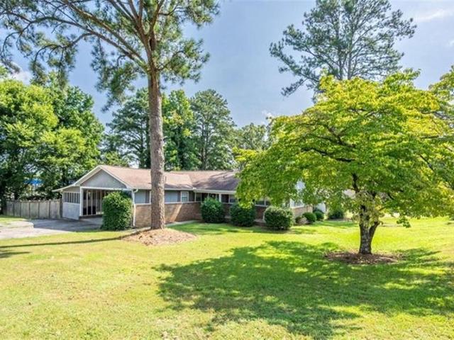 1 Westlyn Dr SW, Rome, GA 30165