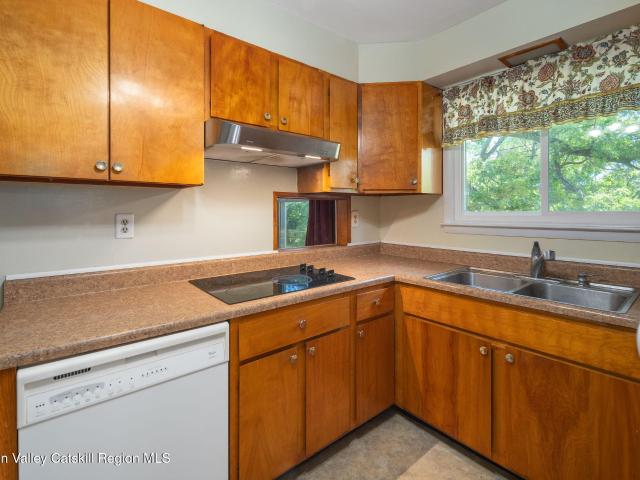 1 White Birch Lane