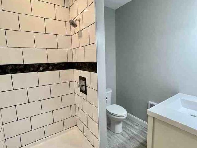 1 White PI 2 Bedroom Apartment for Rent at 1 Whites Pl, Bloomington, IL 61701