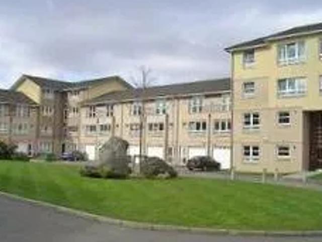 1 Whitehill Court, Glasgow, G31 2BA, United Kingdom | 4 bed townhouse for rent #137559571 | Rentberry