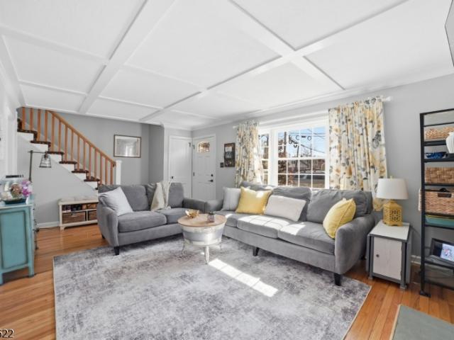1 Willard Pl