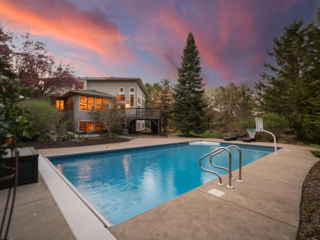 1 Windy Hill Court