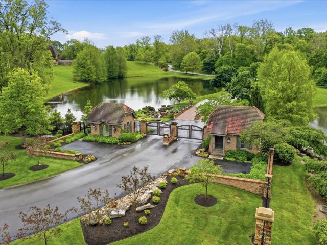 1 Woodard Bluff