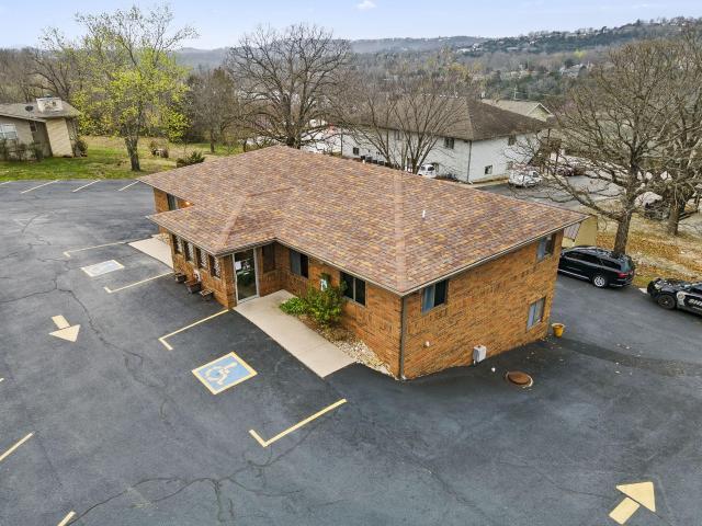 1 Woodland Avenue