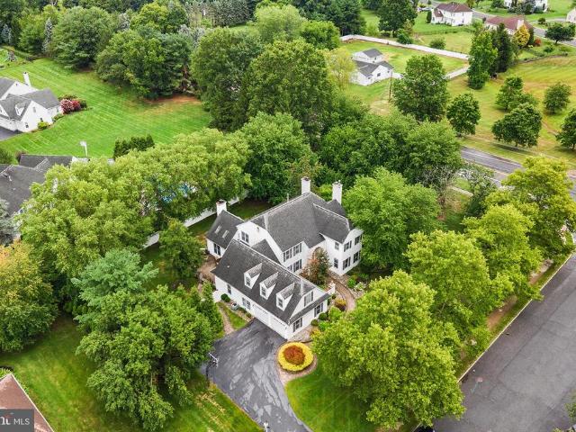 1 Woodland Drive