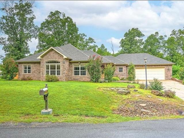 1 Yarty Ln, Bella Vista, AR 72715