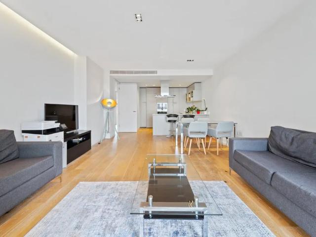 1 York Way