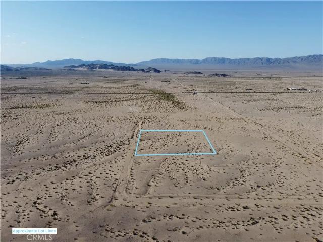 1 Zircon, Twentynine Palms, CA 92277 | MLS #JT26021