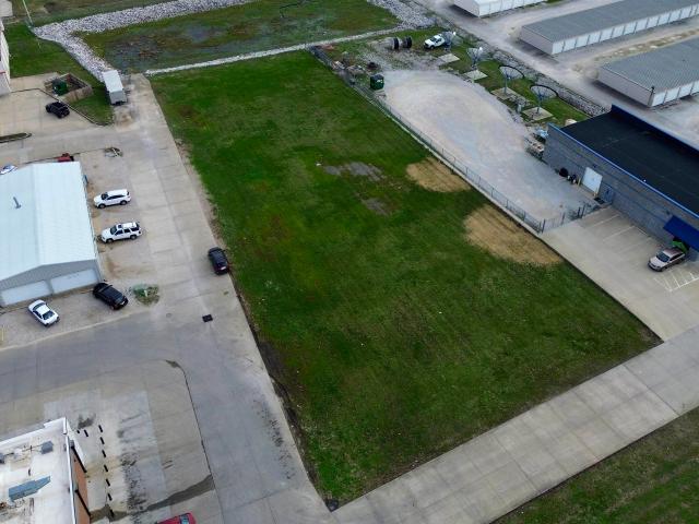 1.057 Acres on S 15th Street