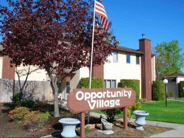 $1,075 / 2br 2 Bedroom Apartment for Rent at Opportunity Village, Spokane Valley, WA 99216 Spokane Valley