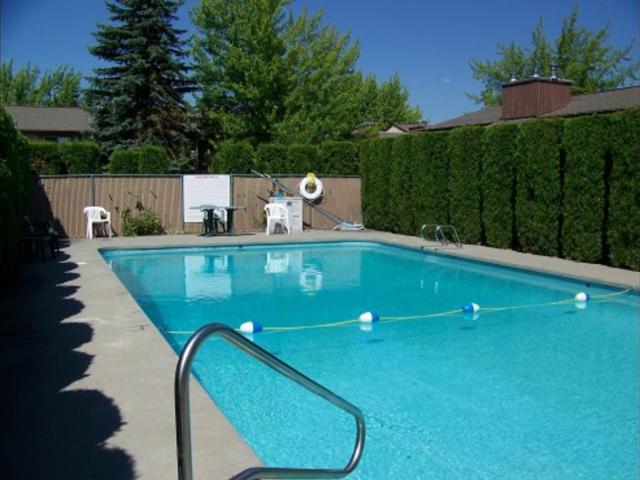 $1,075 / 2br ►► Valley 2Bd 1Ba Apt with POOL! #3030 ◄◄ Spokane Valley