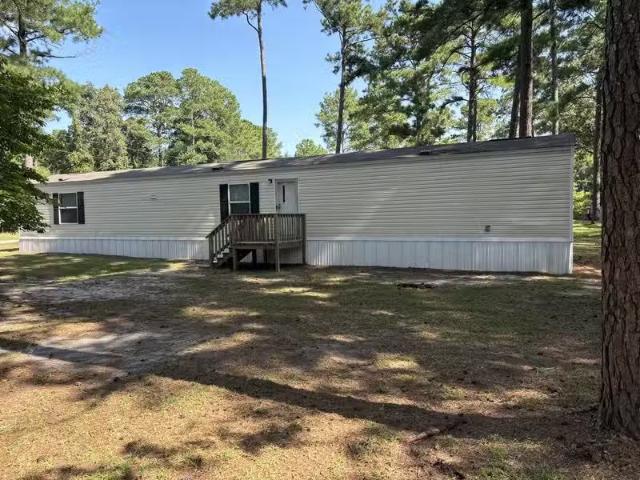 $1,000 Eastover 3 Bedroom 2 Bathroom $1,000 3 Bedroom 2 Ba.