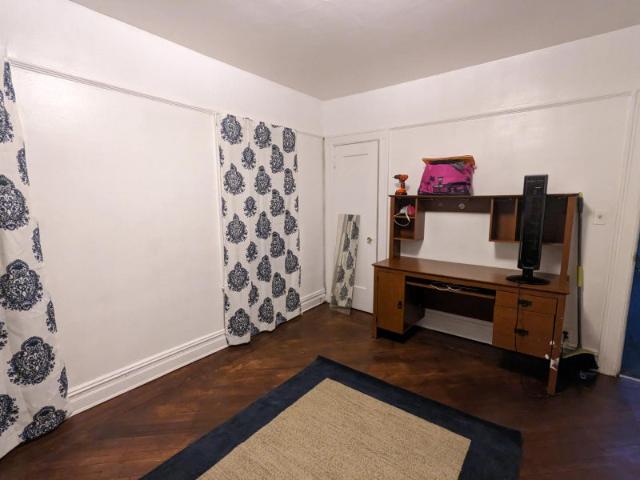 $1,000 / Huge Master Bedroom Flatbush Brooklyn