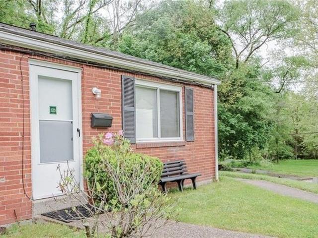 1 19 Pennridge Ct, Pittsburgh, PA 15235
