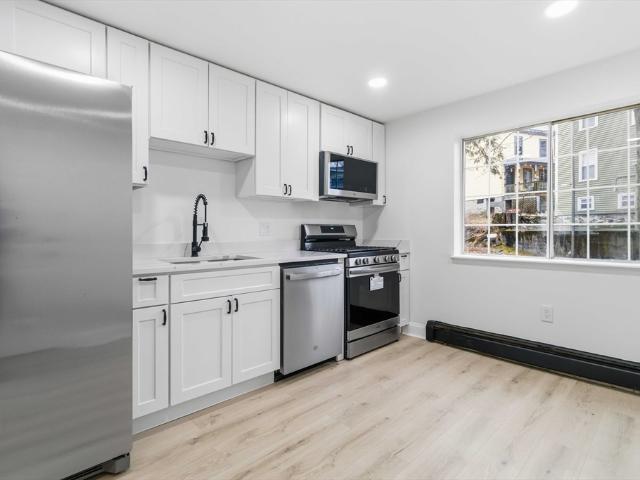 1 19th St, Unit 3, Lowell, MA 01850 | MLS #73491 | Compass