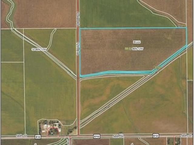 1 12th Ave, Dysart, IA 52224