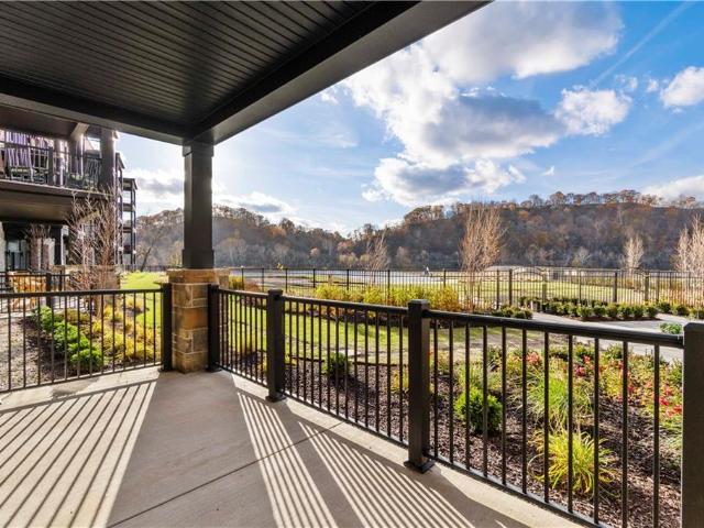1 1st St, Unit 106, Oakmont, PA 15139 | MLS #1731
