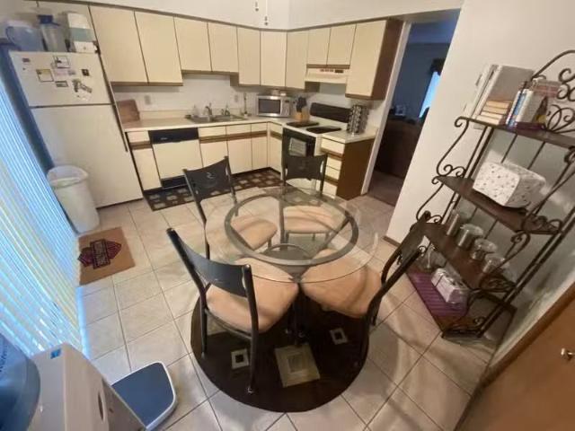 $1,250 2 Bedroom 1 Bathroom Apartment In Cedar Lake Indiana.